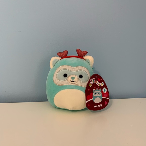 Squishmallows | Toys | Anneli The Blue Valentines Ferret Squishmallow ...